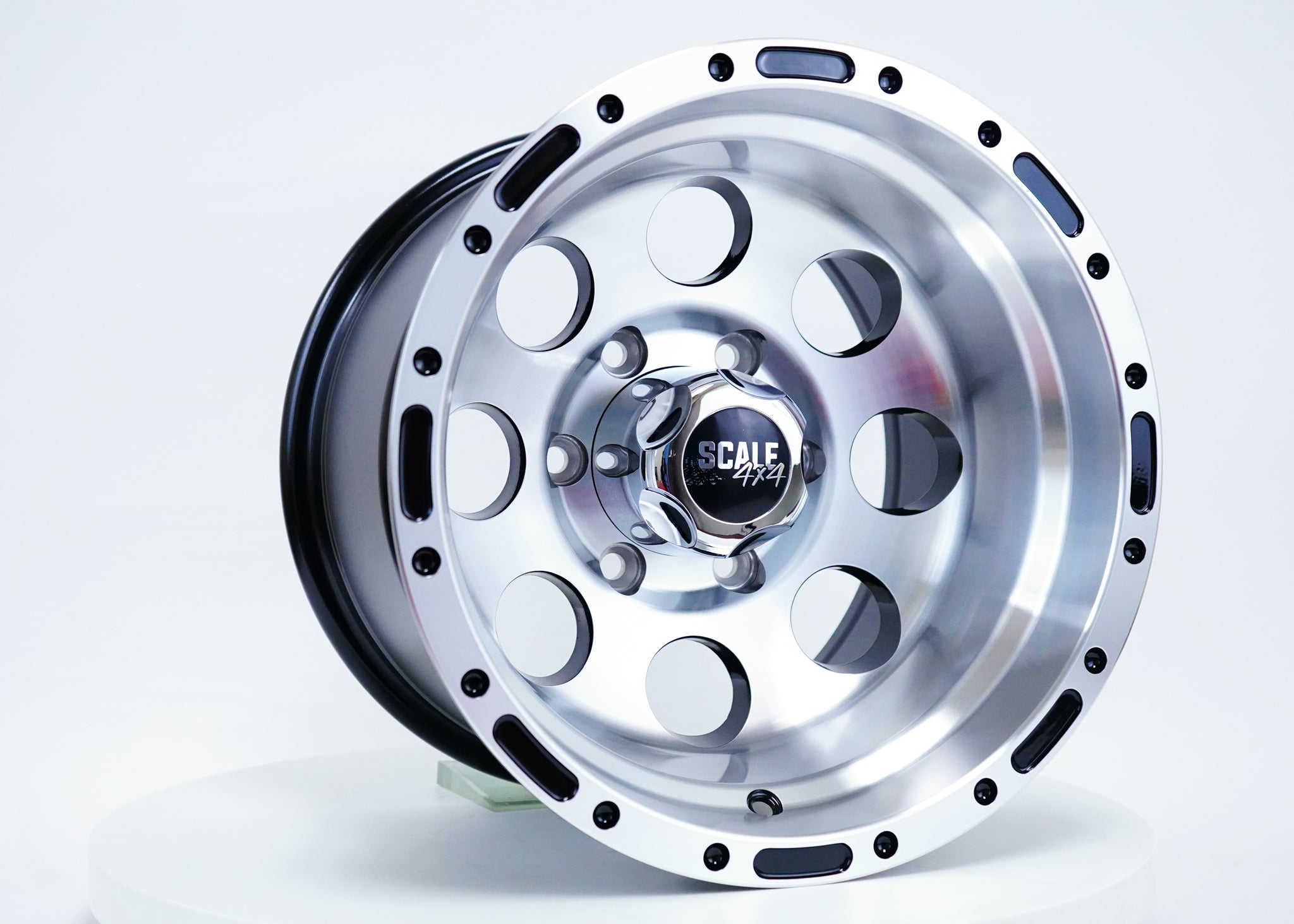 S52 – Scale 4x4 Wheels